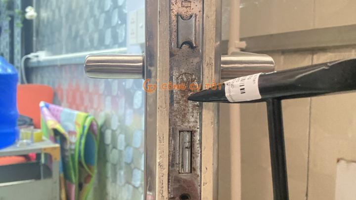 Búa gõ xỉ hàn 300g bằng thép carbon cán lò xo